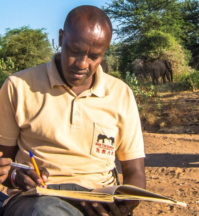 The Desert Elephants of Mali - Save the Elephants